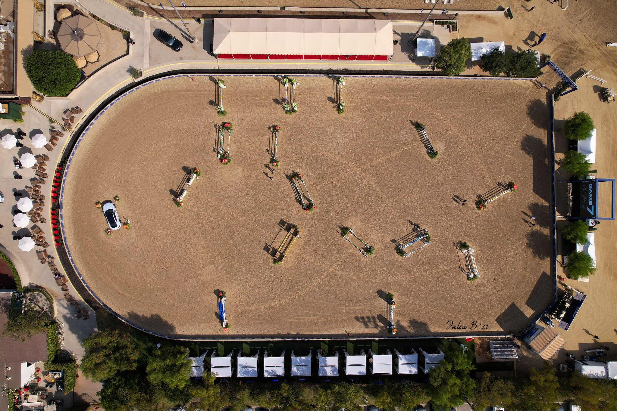 Learn the Standard Sizes of Horse Arenas | GGT Footing